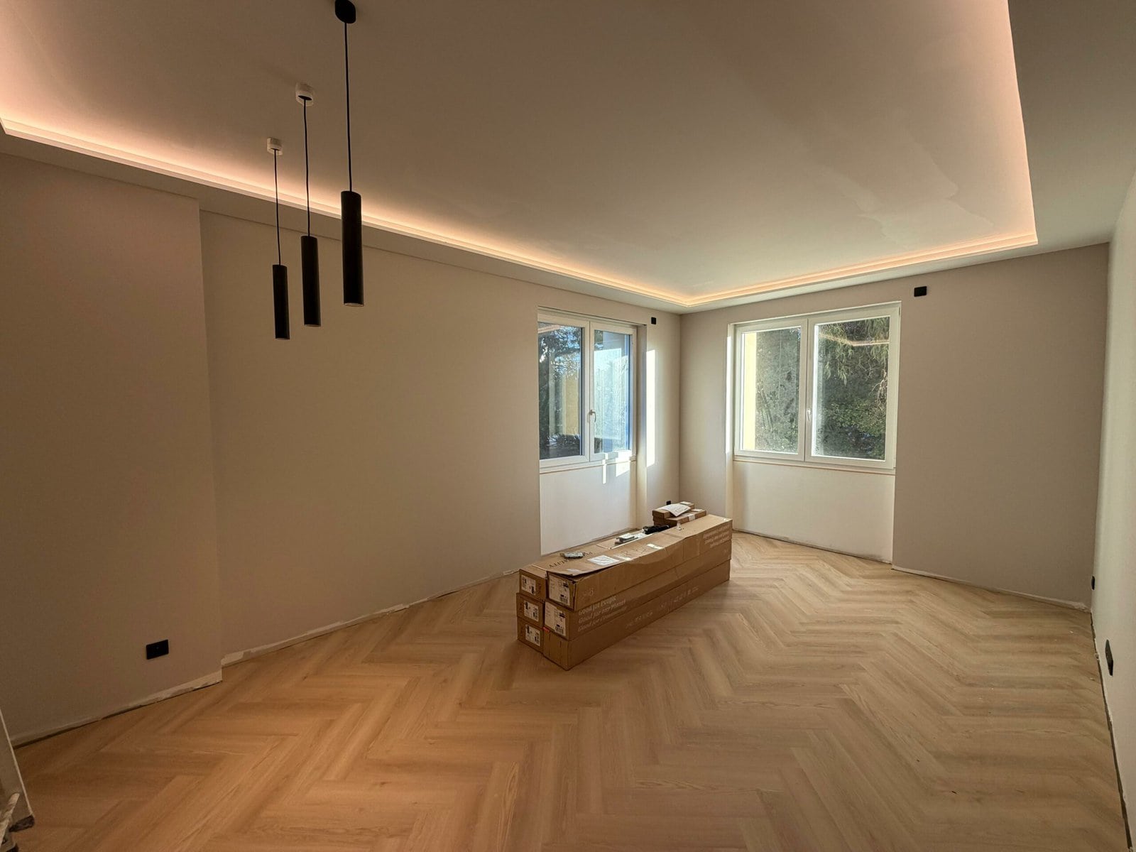 Faux plafond led en placo : une transformation design de votre salon ...